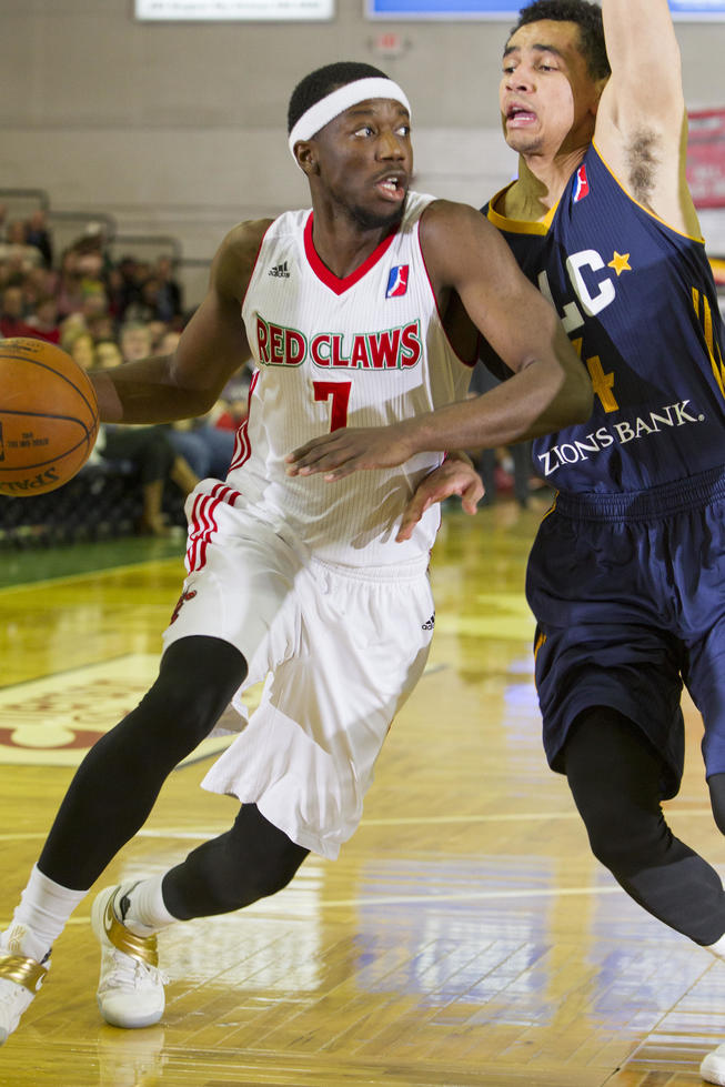 Pro basketball: Red Claws regroup, take down Stars