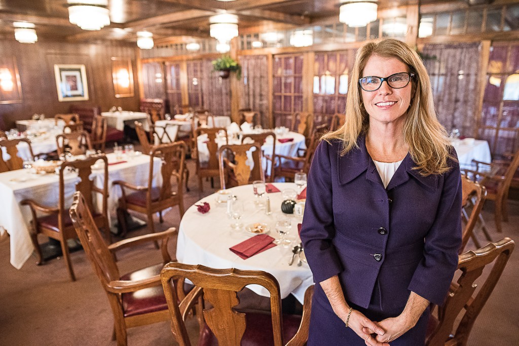 Mary Mayhew to resign as head of DHHS