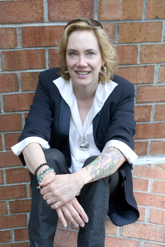 Award-winning author Elizabeth Hand at LPL