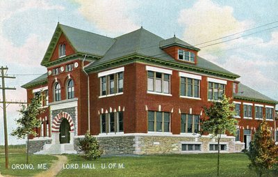 2018 Senior Art Exhibition open at Lord Hall