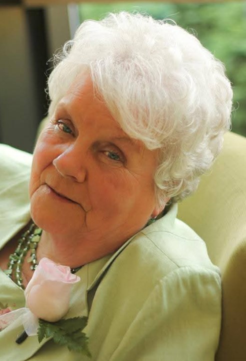 Obituary: Shirley F. (Pease) Smith