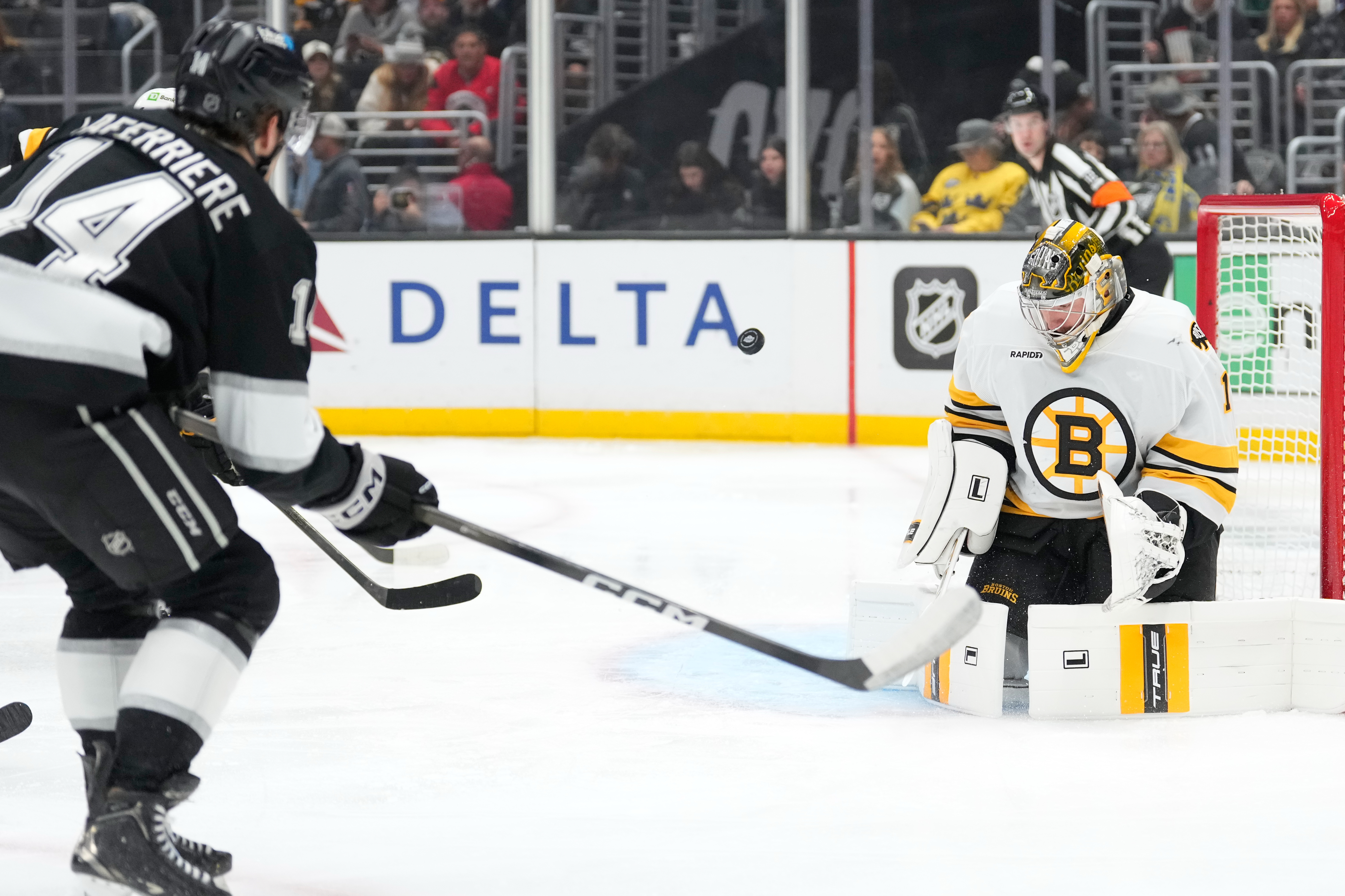 Morgan Geekie scores twice as Bruins win in OT