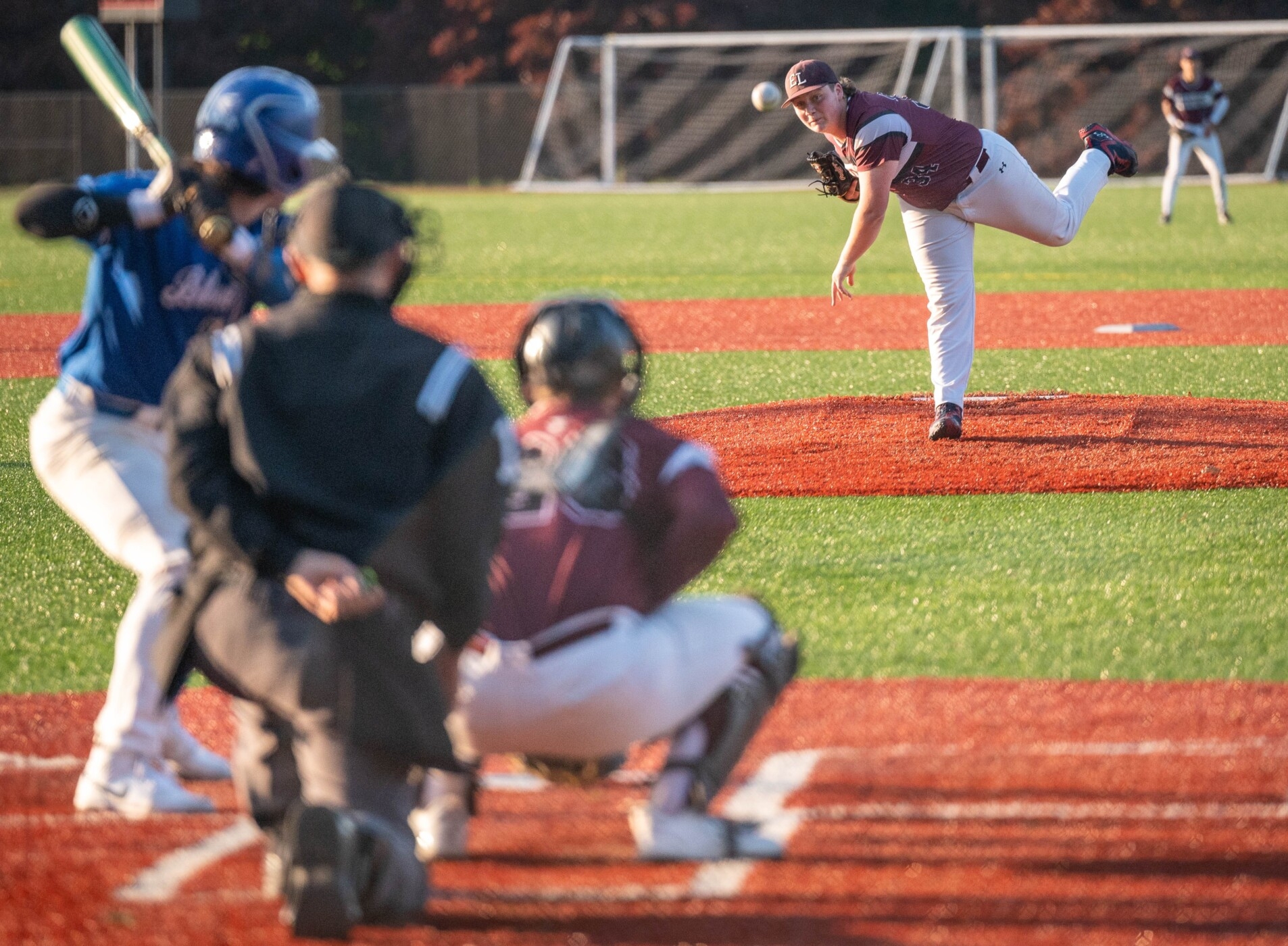 Baseball: Brandon Farinas pitches Lewiston past Edward Little